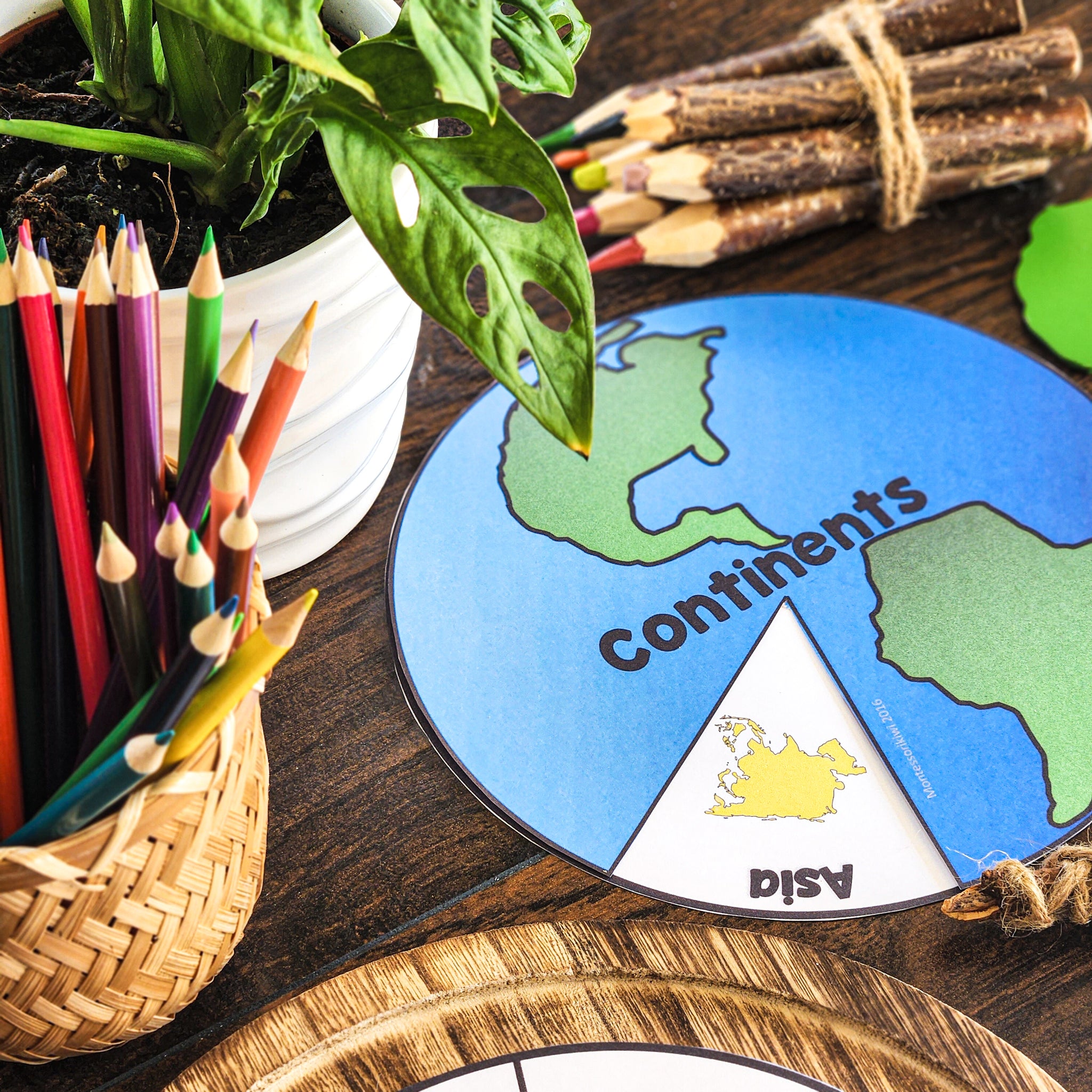 Continent Wheel - FREE – montessorikiwi