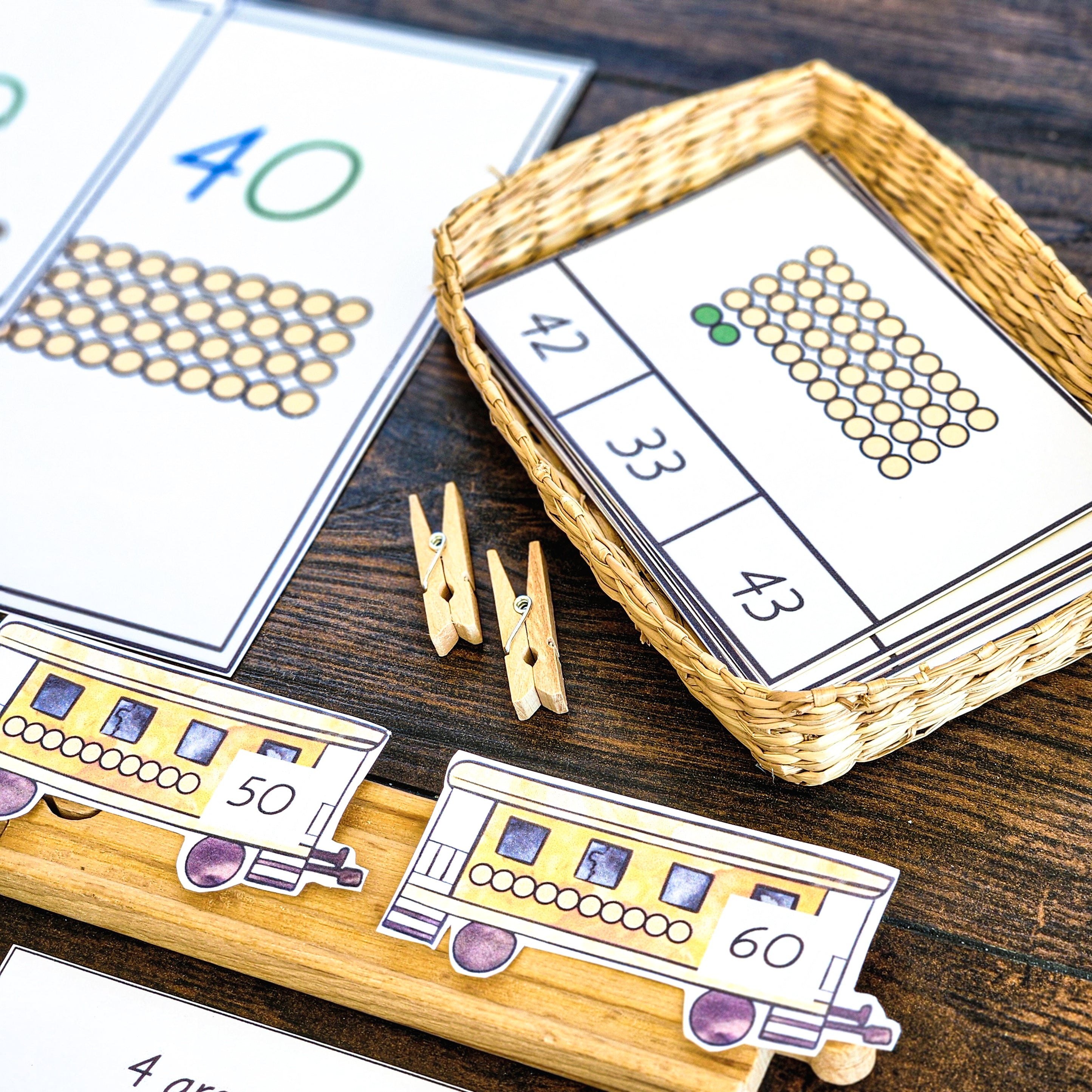 Skip counting in 10 - Montessori inspired (math) – montessorikiwi